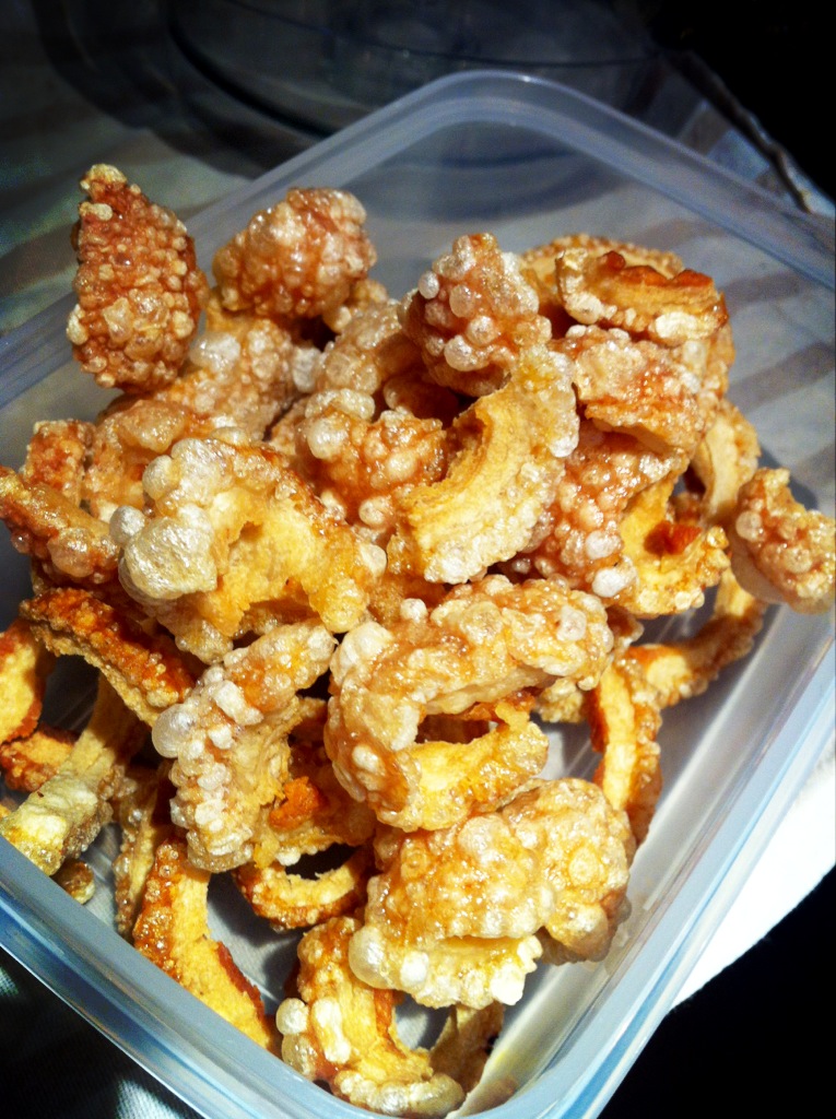 The Paleo Larder: Pork Scratchings / Pork Popcorn