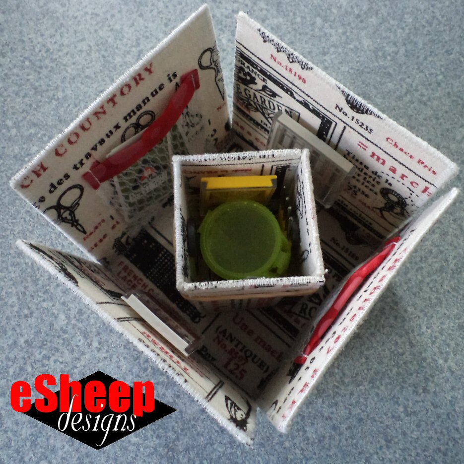 eSheep Designs: A Fabric "Exploding" Box
