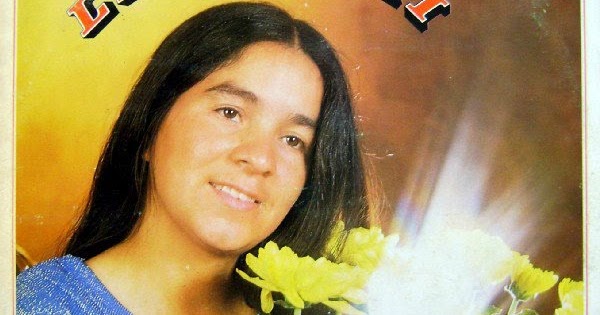 Sueli Ferreira - Levantai ~ ROCHA ETERNA LOUVORES INESQUECIVEIS