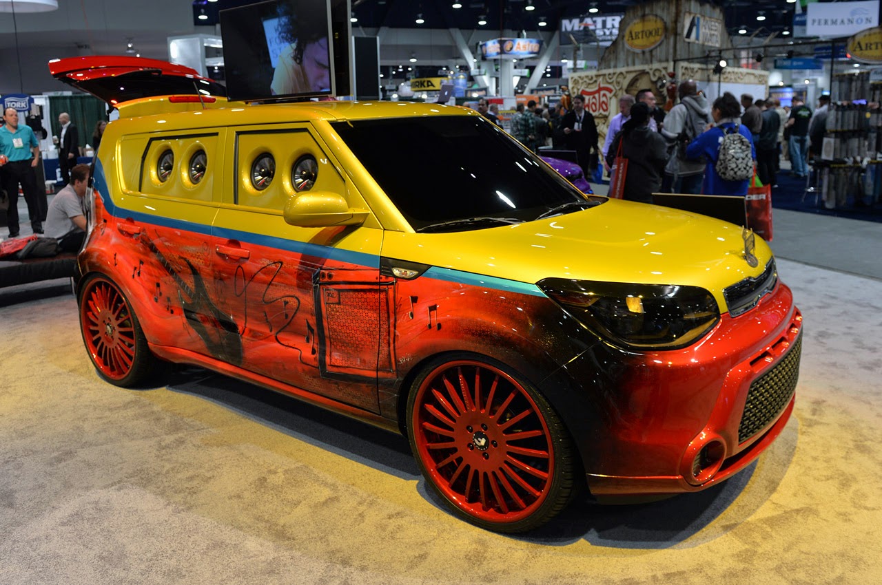 Music-Driven Kia Soul Customs: SEMA 2013 Photos - Latest Auto Design