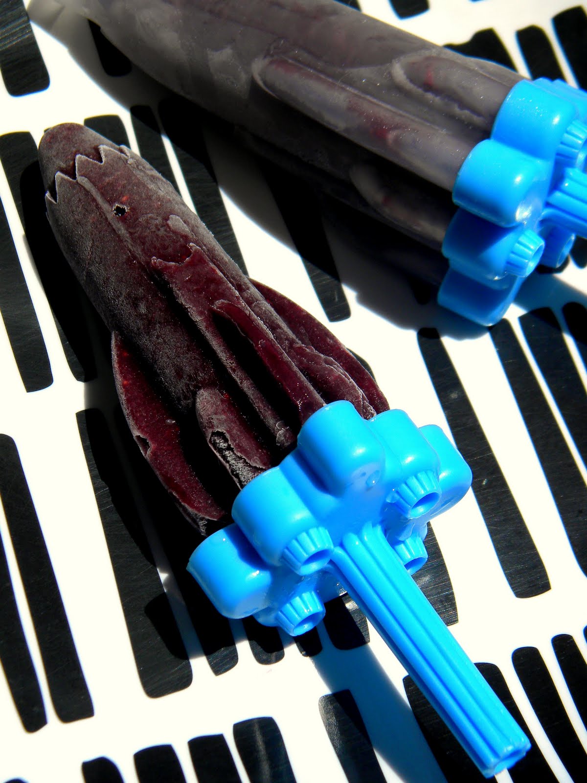 Meet The Shannons: Behold The Shannon Smoothie Rocket Pop!