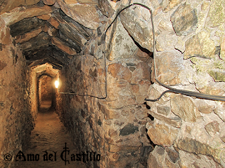 AMO DEL CASTILLO: Mitos y leyendas: los pasadizos secretos