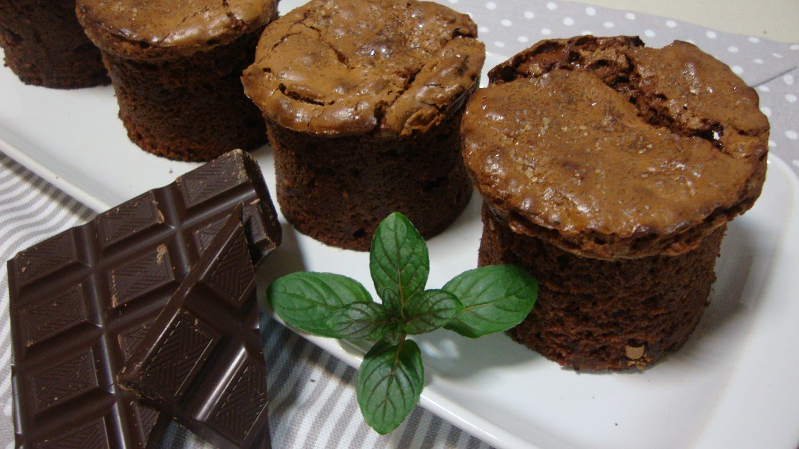 Que Massada!: Mini-bolinhos de Chocolate com Cereais Fitness