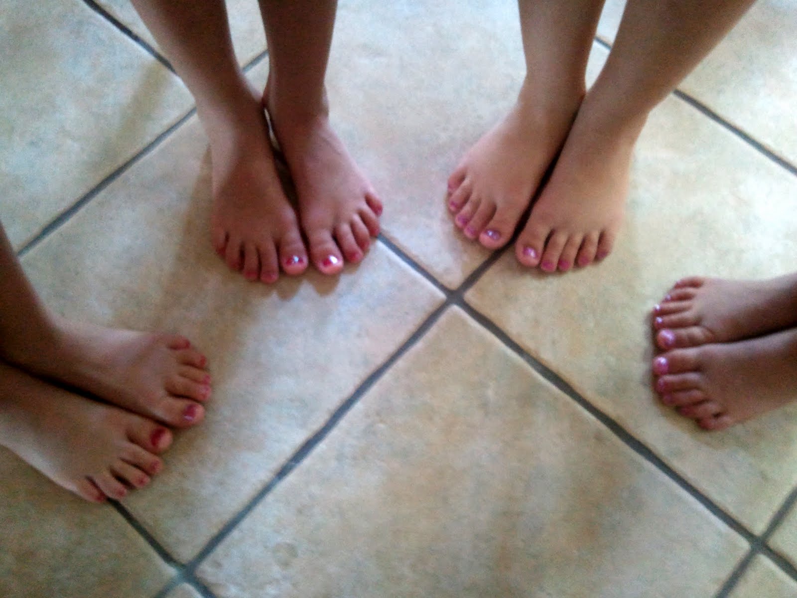 dennis & jen: Pretty Princess Pedi Party