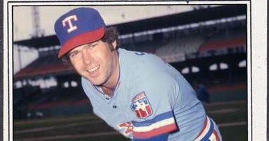 WHEN TOPPS HAD (BASE)BALLS!: NOT REALLY MISSING IN ACTION- 1977 CRAIG SKOK