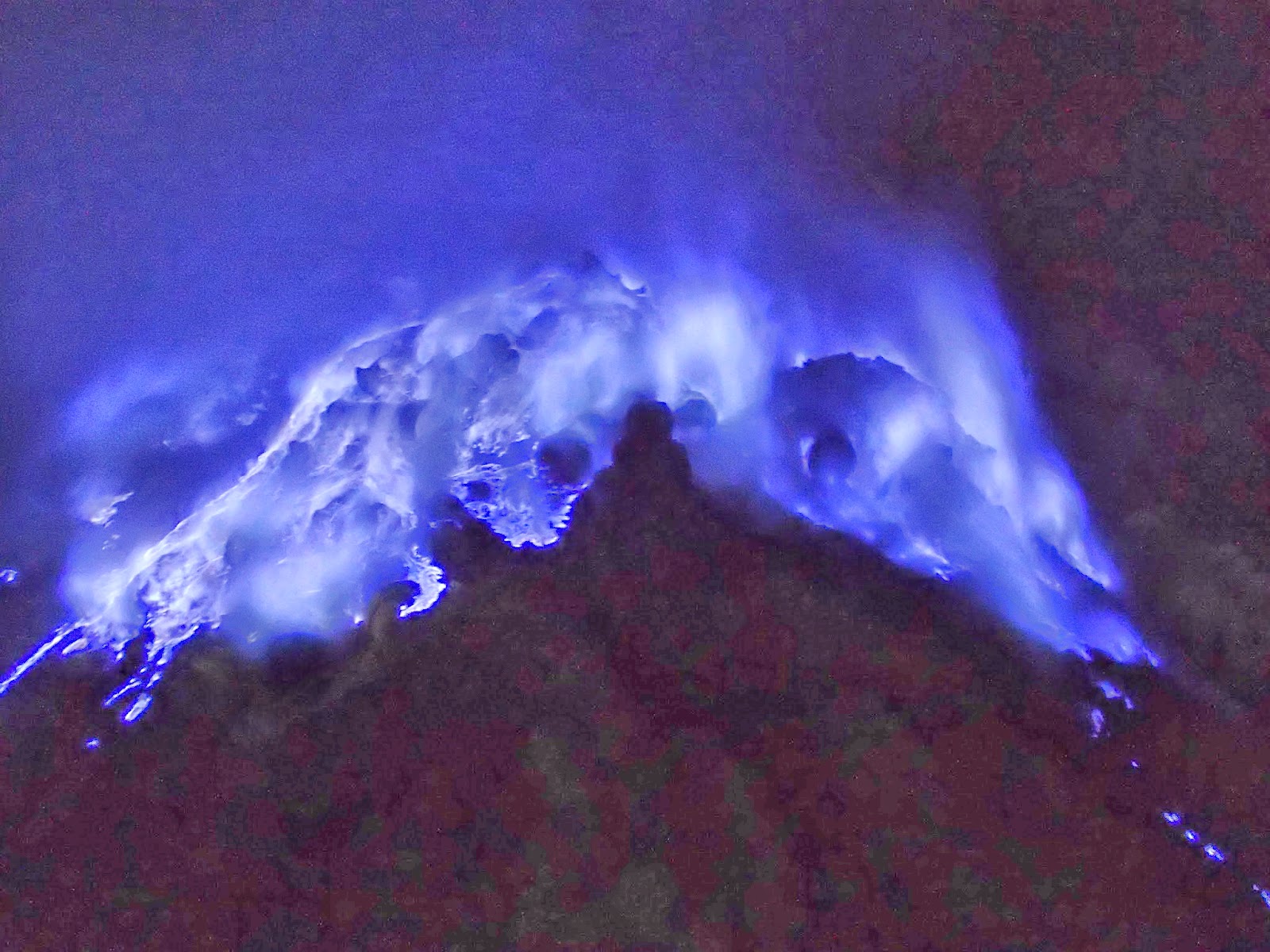 THE LIFE OF FERRY WIJAYA: Adventure to Mount Ijen to See Bluefire