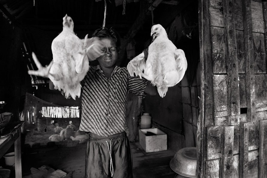 OLTRE IL MURO: ARTE e FOTOGRAFIA: MOHAMMAD RAKIBUL HASAN | PHOTOGRAPHER