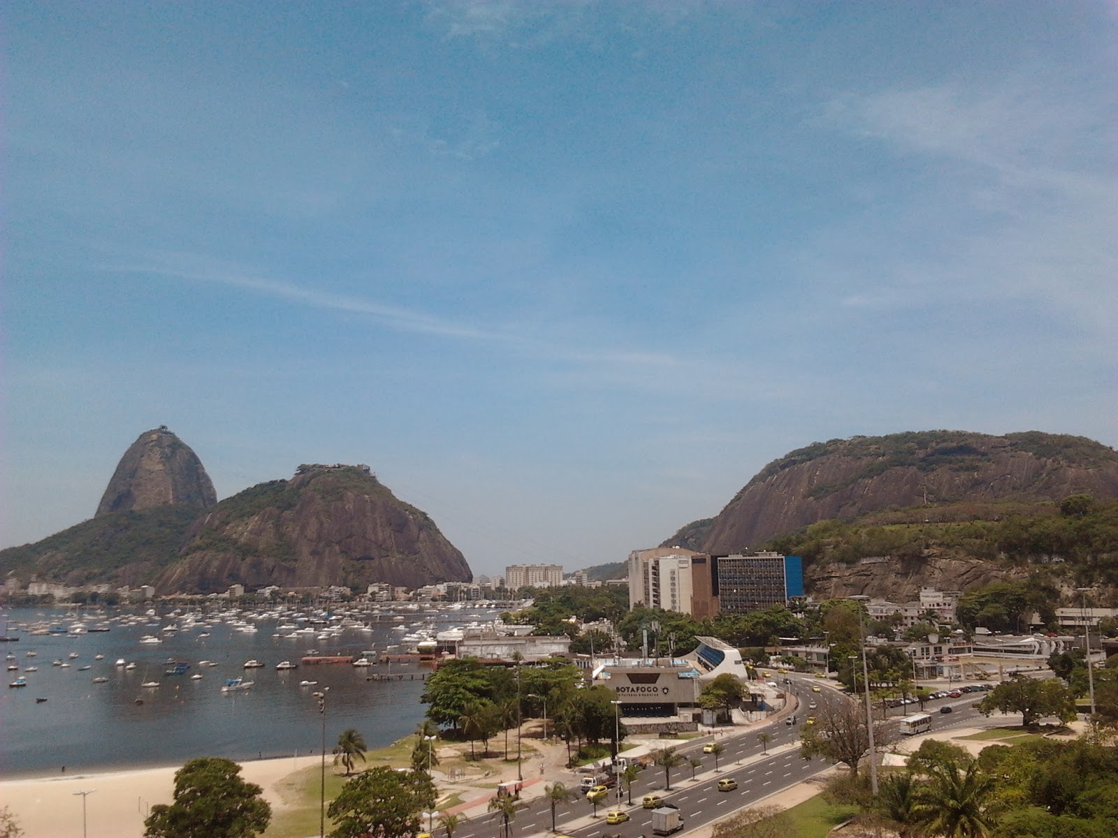 Mirante do Botafogo Praia Shopping - Rio - À primeira vista