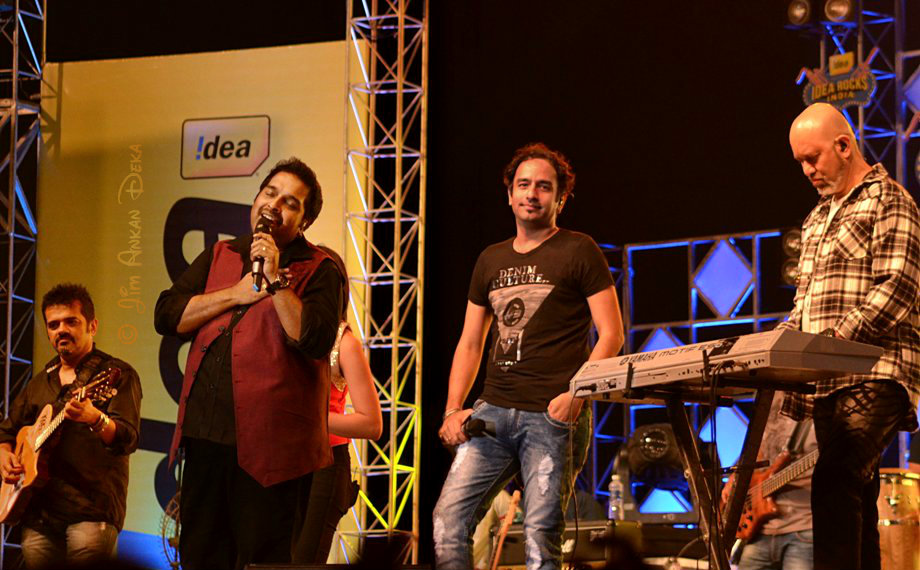Shankar-Ehsaan-Loy performed at Idea Rocks India in Bangalore
