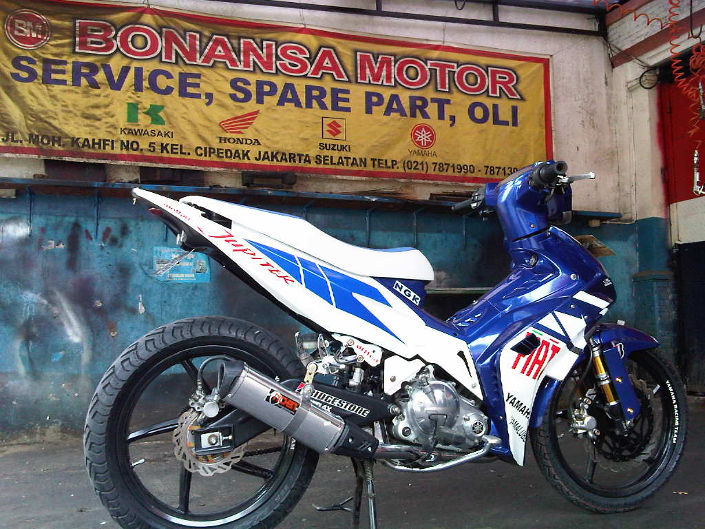 Gambar Modifikasi Motor Jupiter Mx Biru Terkeren Dan Terbaru ...