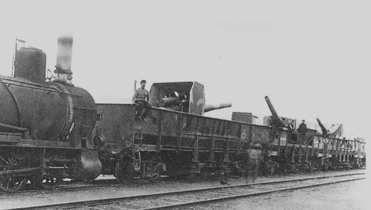 Odd Fighting Units: Trotsky's Red 100 and Armored Trains of the Russian ...