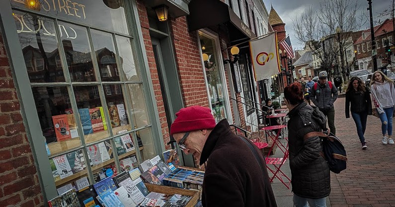 One Photograph a Day: Bridge Street Books