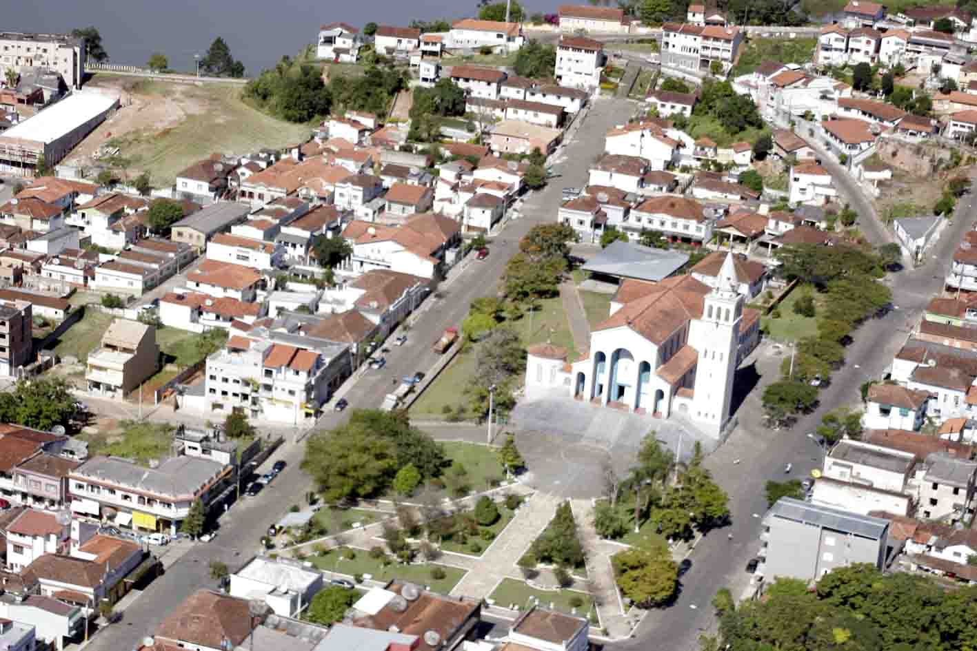 OS MELHORES LUGARES PARA AS GRANDES AVENTURAS : Lambari, Minas Gerais ...