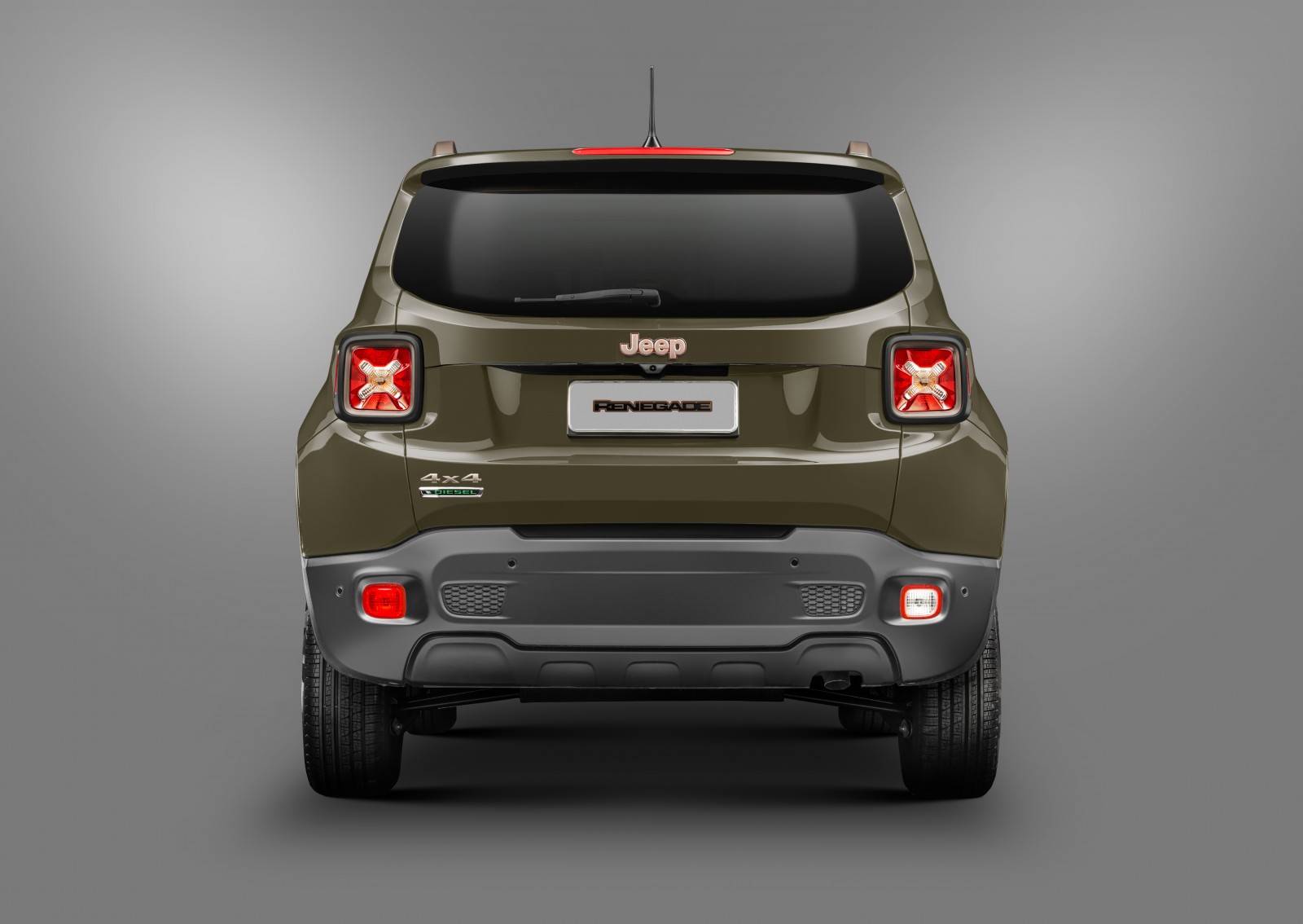 Jeep Renegade 75 anos: preços partem de R$ 88.800 reais