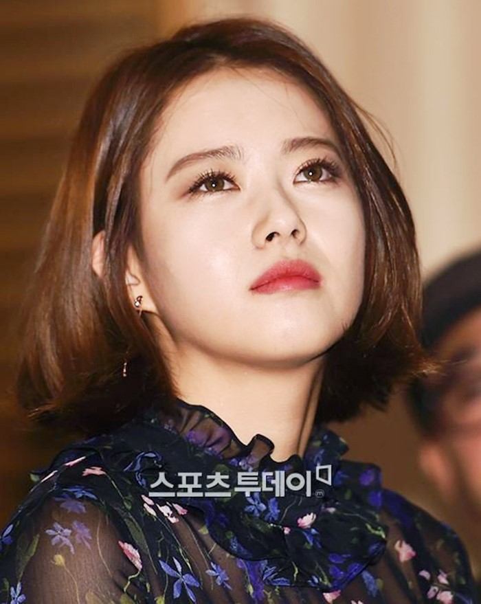 Go Ara?s Eye Color Seems To Be Changing Over Time