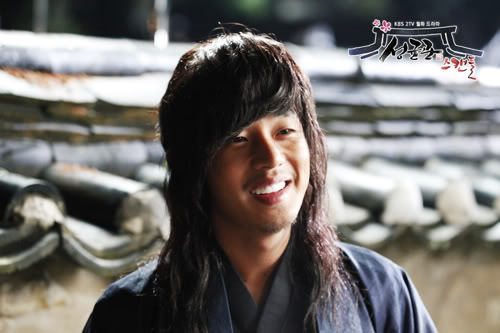 myjanuary25: Yoo Ah In as Moon Jae Shin [Geo Roh]