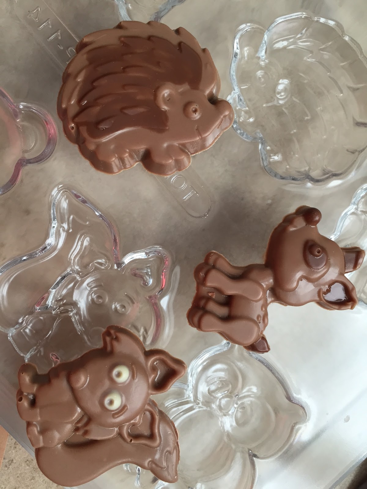 The Ultimate Chocolate Blog: Where to Buy Chocolate Moulds: The largest ...
