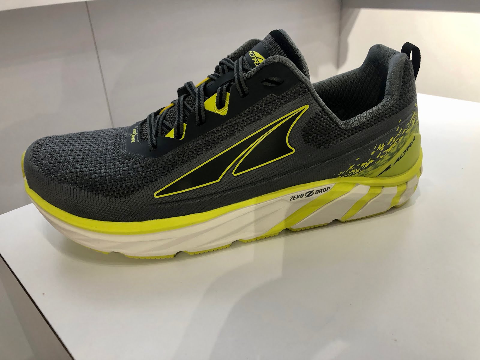 Road Trail Run: Altra Running 2019 Previews: Vanish-XC, Torin 4 and ...