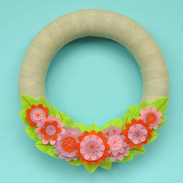 Bugs and Fishes by Lupin: A Year of Wreaths: April Felt Flower Wreath ...