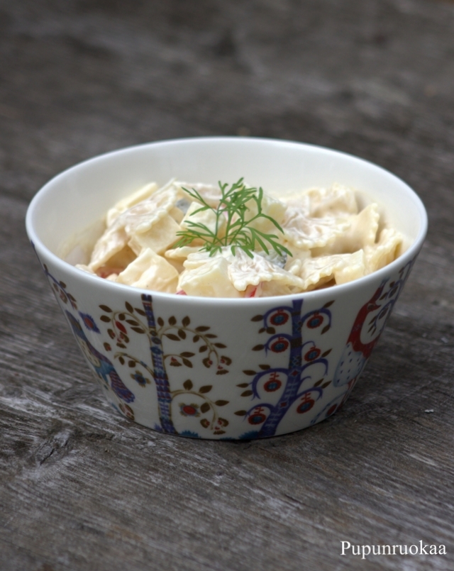 PUPUNRUOKAA: JUUSTO-PASTASALAATTI