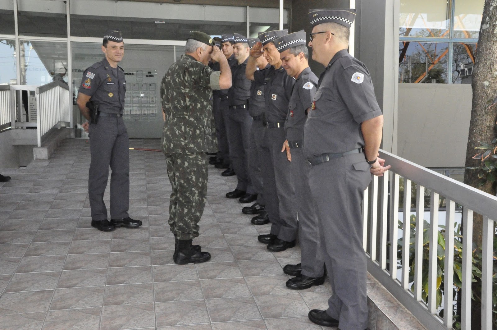 COMANDO DE POLICIAMENTO DE ÁREA METROPOLITANA SEIS (PMESP): CPA/M6 ...