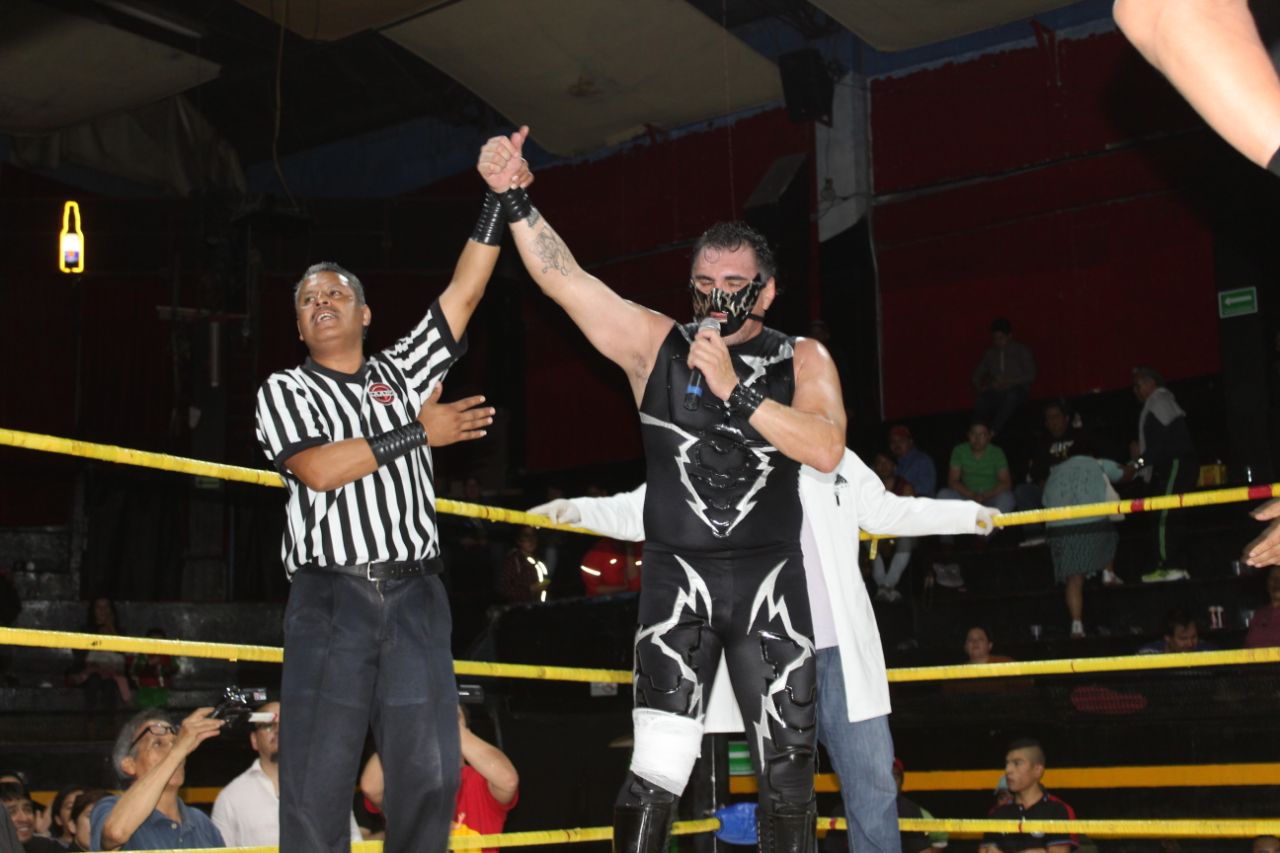 ESTRELLAS DEL RING.: Mr. Electro sigue reinando en los Pesados en la ...