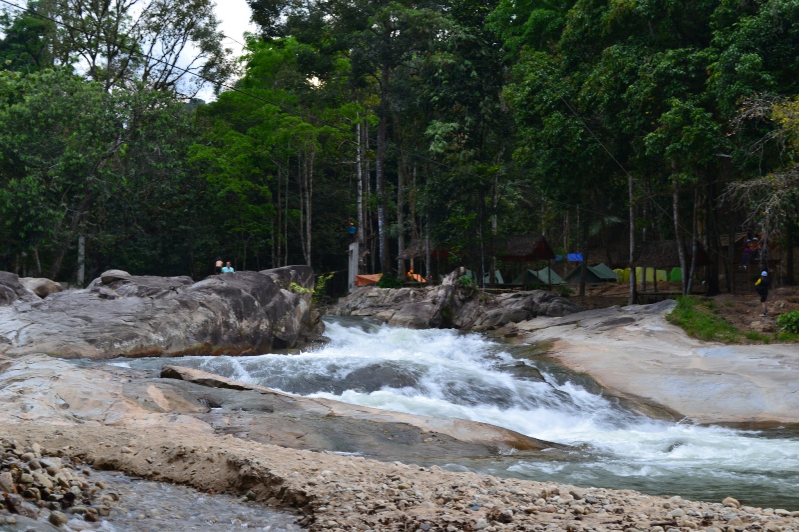 Malaysiana Explorer: Its all There in Lata Lembik