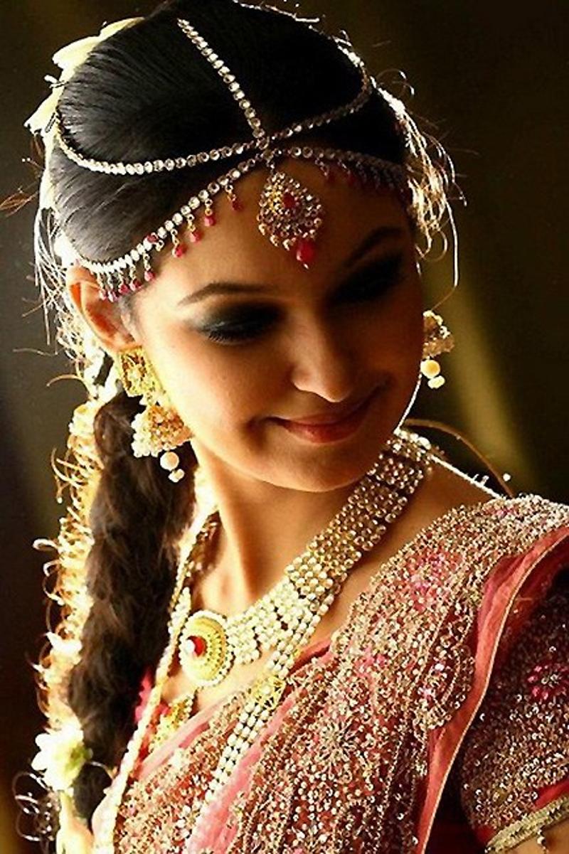 All about 16 Shringar ~ Fabrics of India