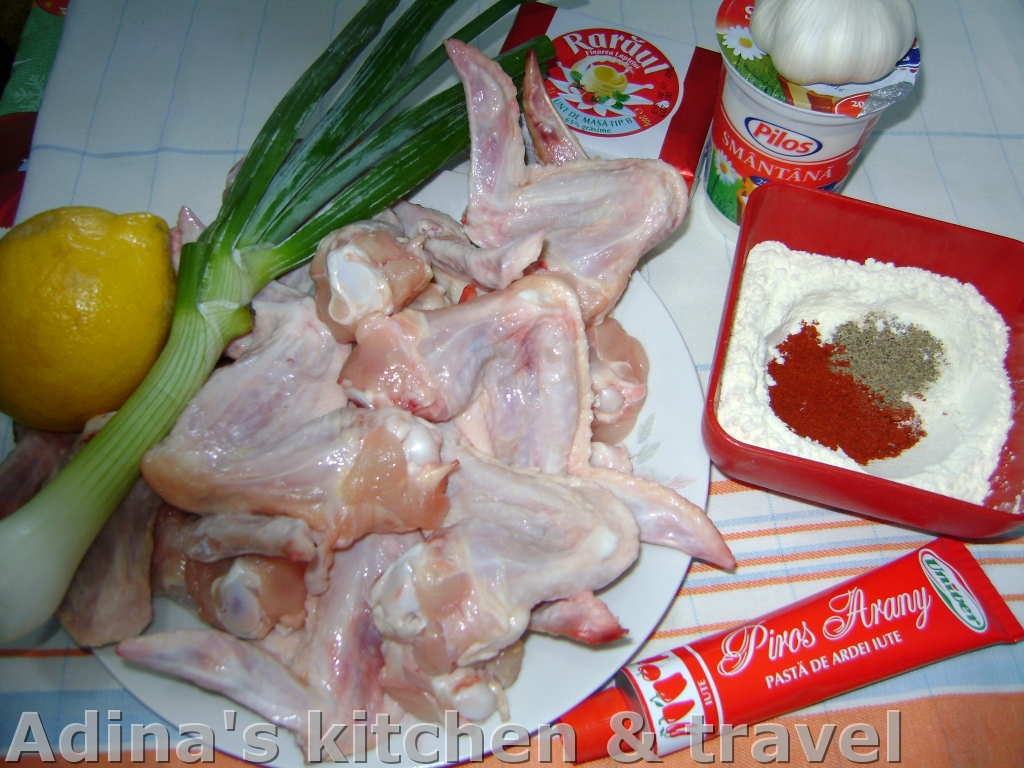 Adina's kitchen & travel: Aripi de pui Buffalo cu sos de smantana si ...