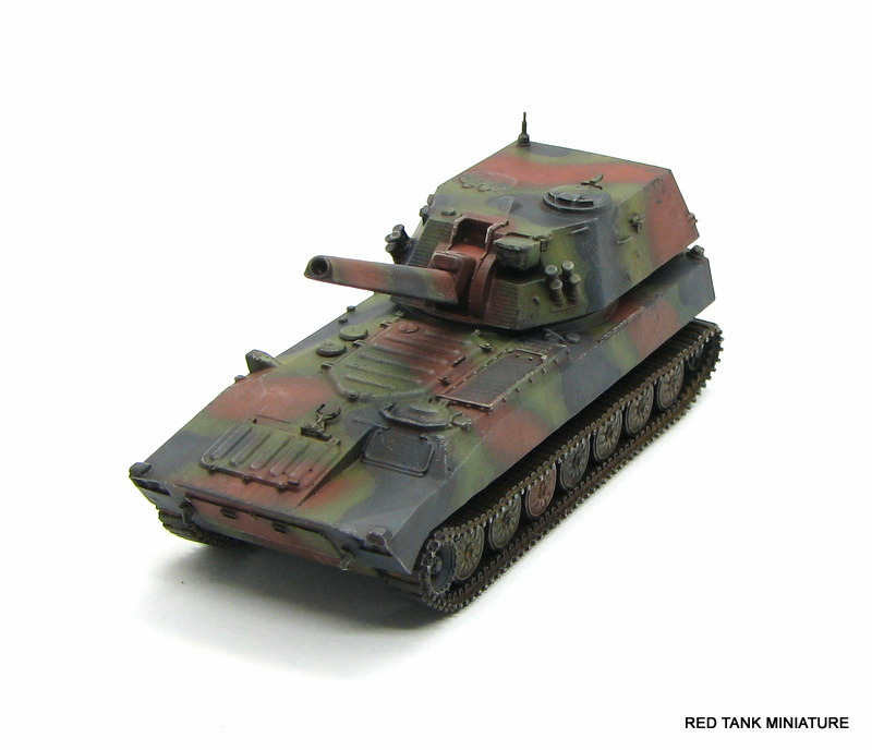 Gulumik Military Models: M120G RAK 1/72