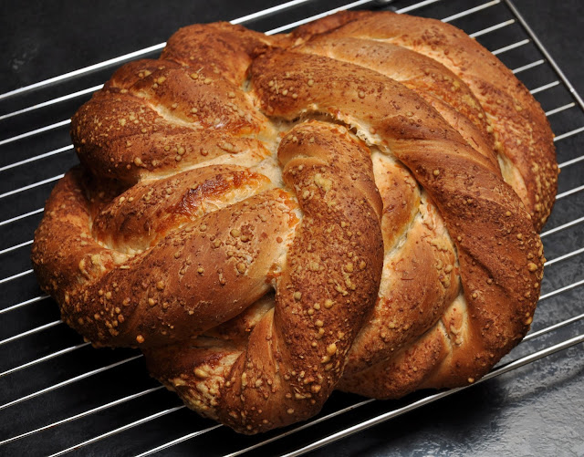 Kyoko.B bakes: Twister Bread