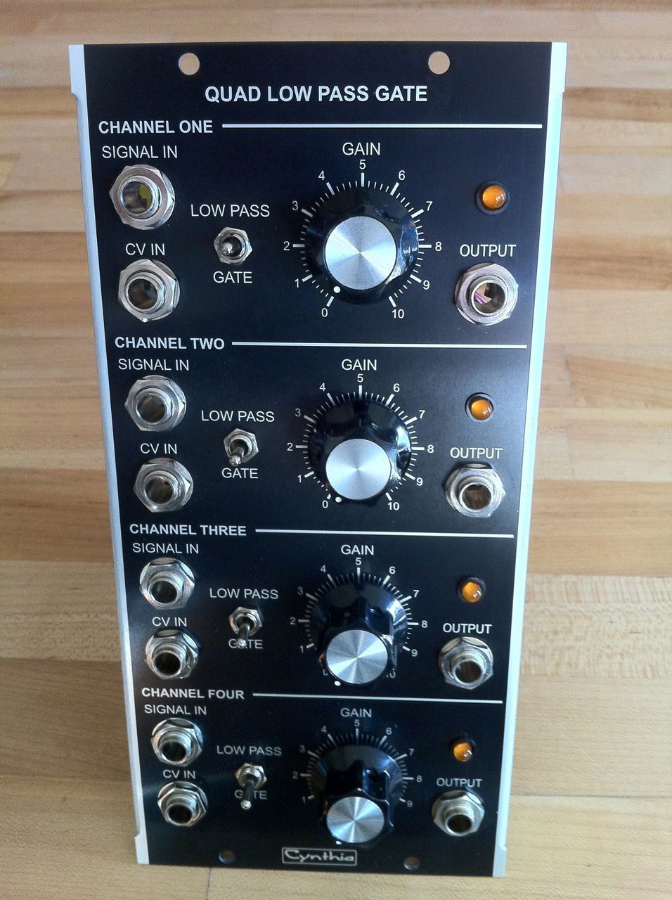 MATRIXSYNTH: CYNTHIA QUAD LOW PASS GATE DOTCOM FORMAT