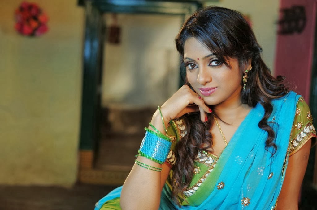 MADHUMATHI Movie Stills No water Marks | TRINADH REVIEWS