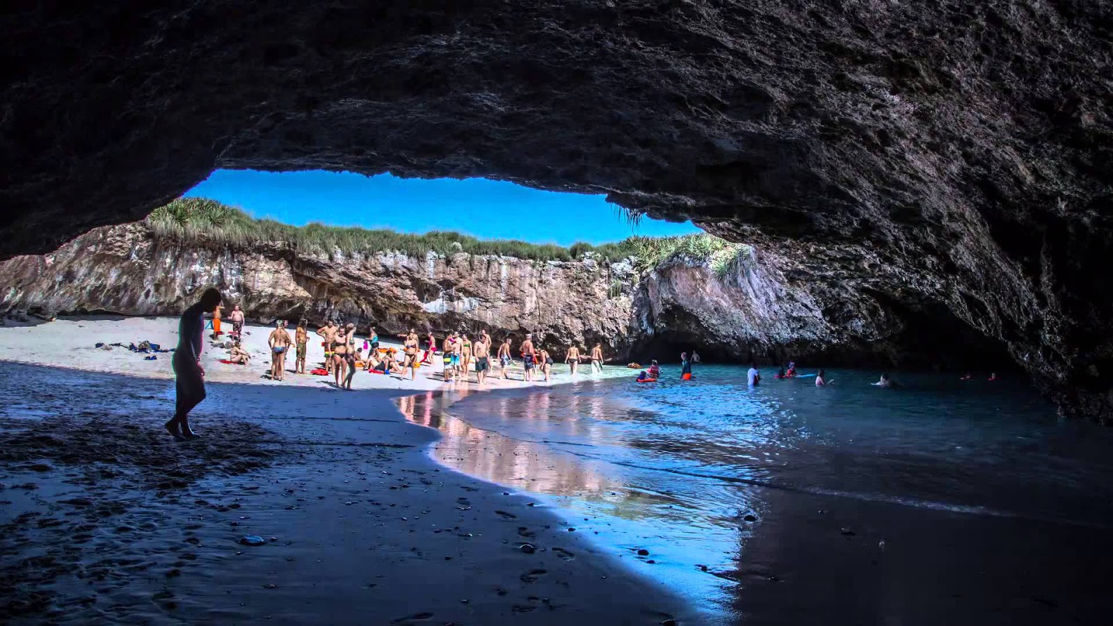 The Amazing World: Islas Marietas National Park (hidden beach), Nayarit ...