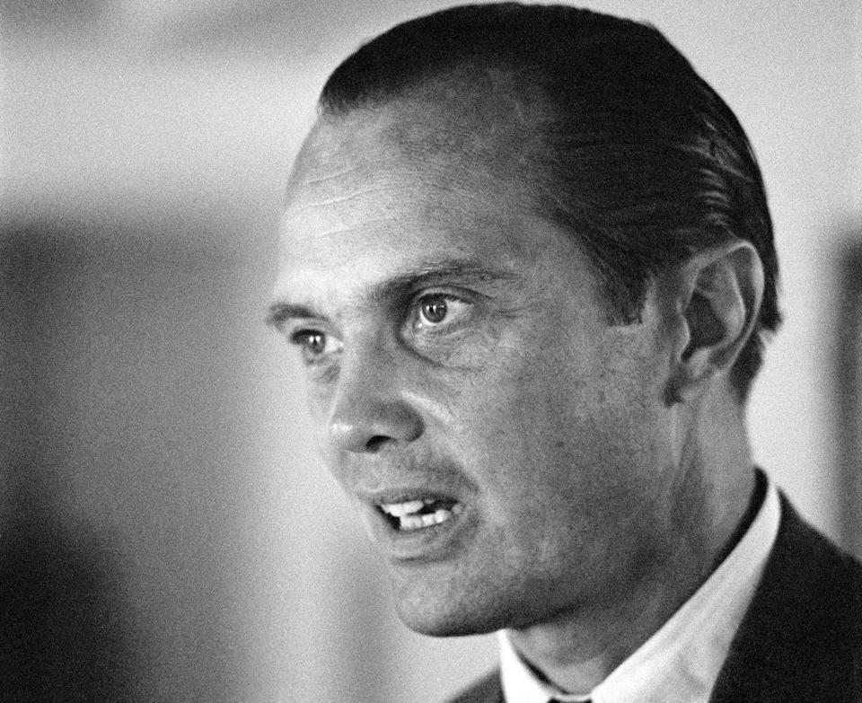 N/A: Anon. Biography of George Armitage Miller. (11 Jul 2009) Kurzweil ...