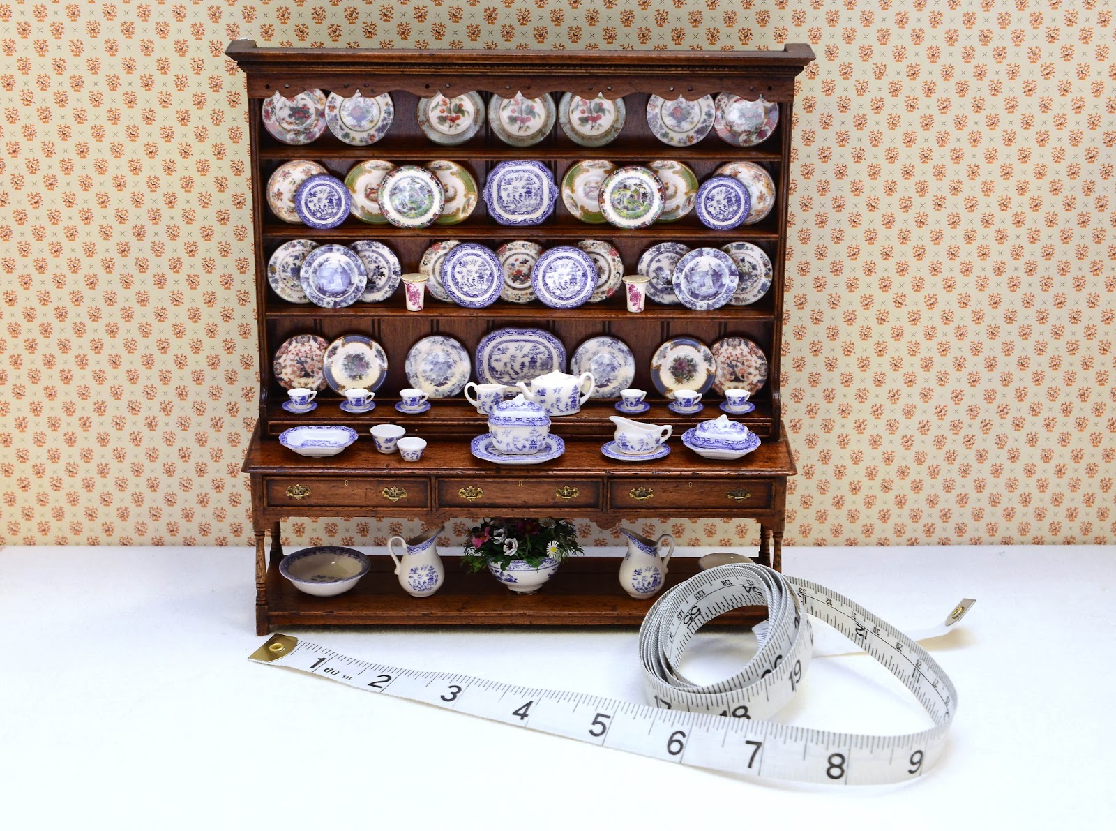 Dollshouse Trips and Shows: Miniatura, NEC, 2nd and 3rd April 2016