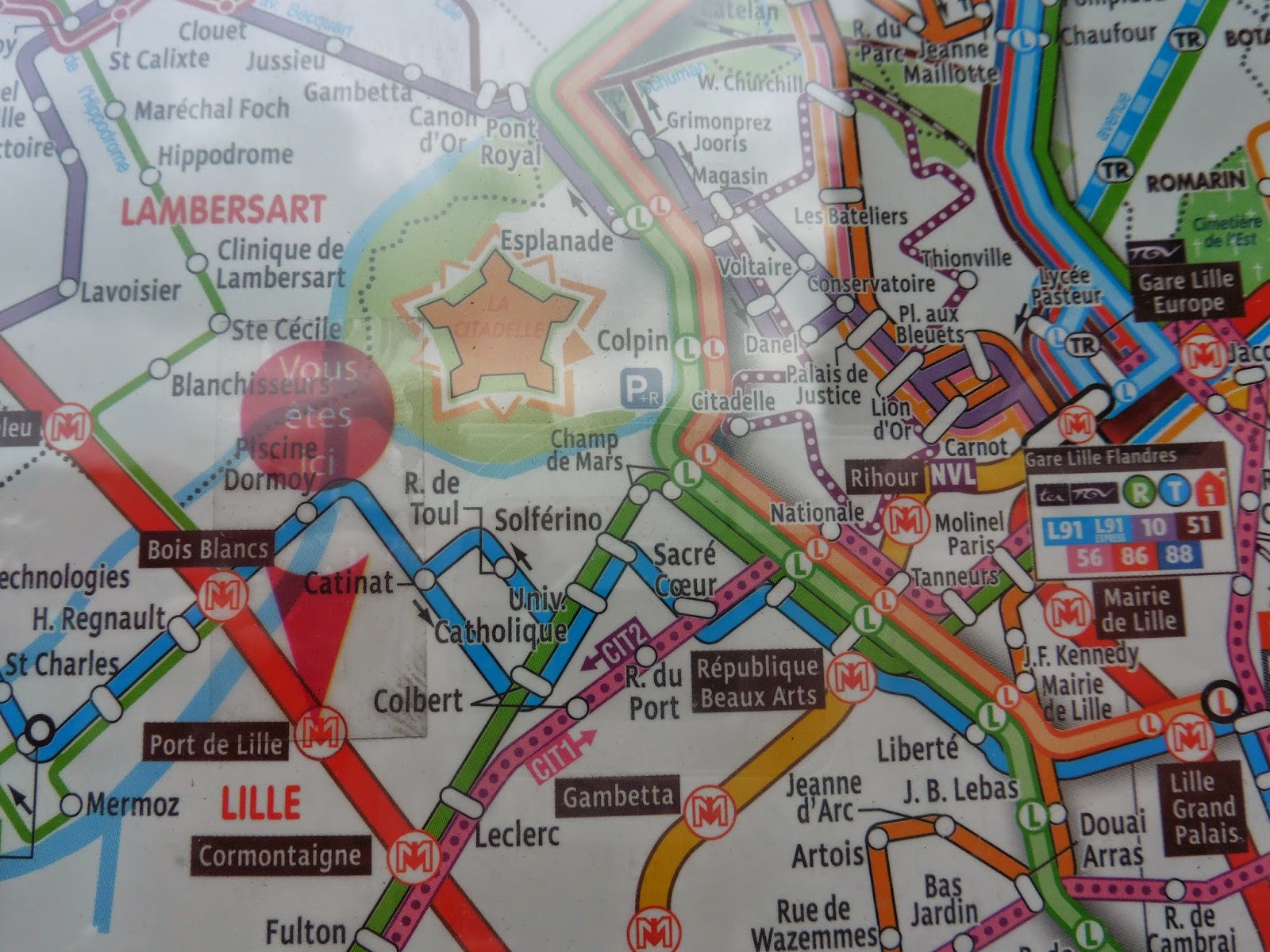 How to ride the Lille Metro: A tutorial