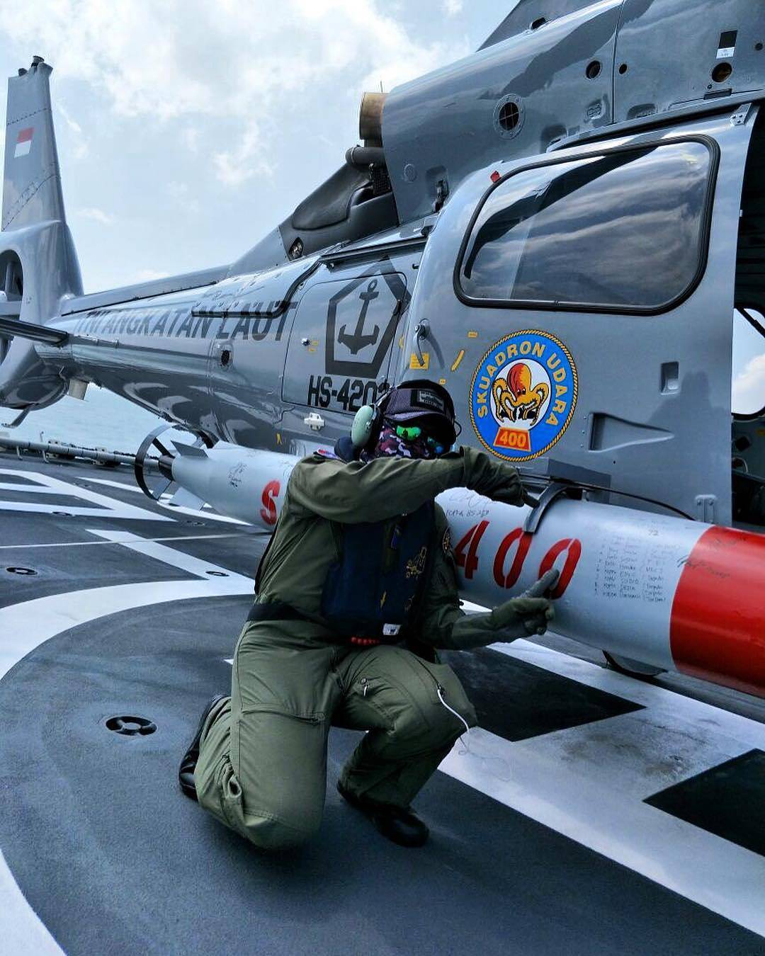 DEFENSE STUDIES: Ini Kelebihan Helikopter Panther AKS Milik TNI AL