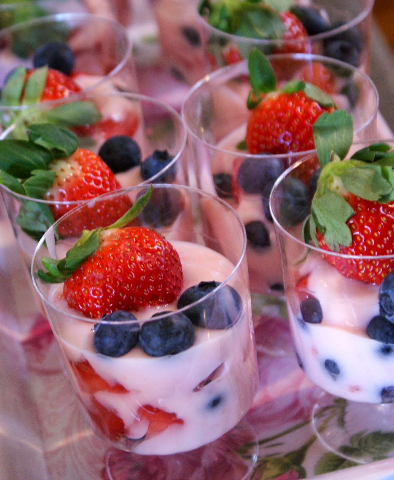 A Little Loveliness: Breakfast at Tiffany's Food, Fun & Favors