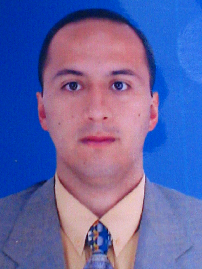 DOCENTES-PRODUCTOS: DOCTOR RODRIGO ENRIQUEZ