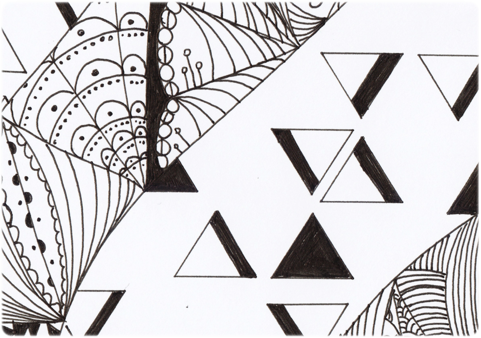 Le Creazioni di Kiara: crazy for DOODLING #42 ...TRIANGLE....