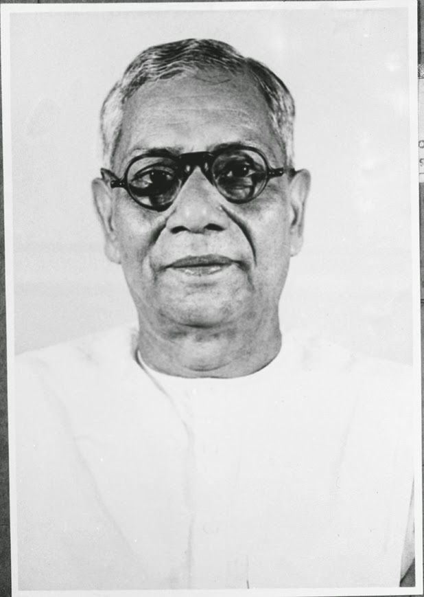 MARXIST INDIANA: 503. Bhupati Majumdar (1890-1973), 504. Bhupal Chandra ...