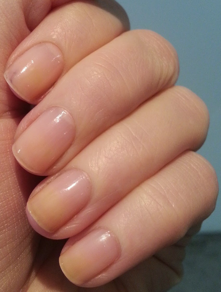 Pie's Eyes & Other Sparkly Stories...: Nailtiques Nail Protein