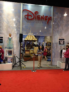 Casey Robin's Dollyanna: Disney Store Doll Review: Kristoff from "Frozen"