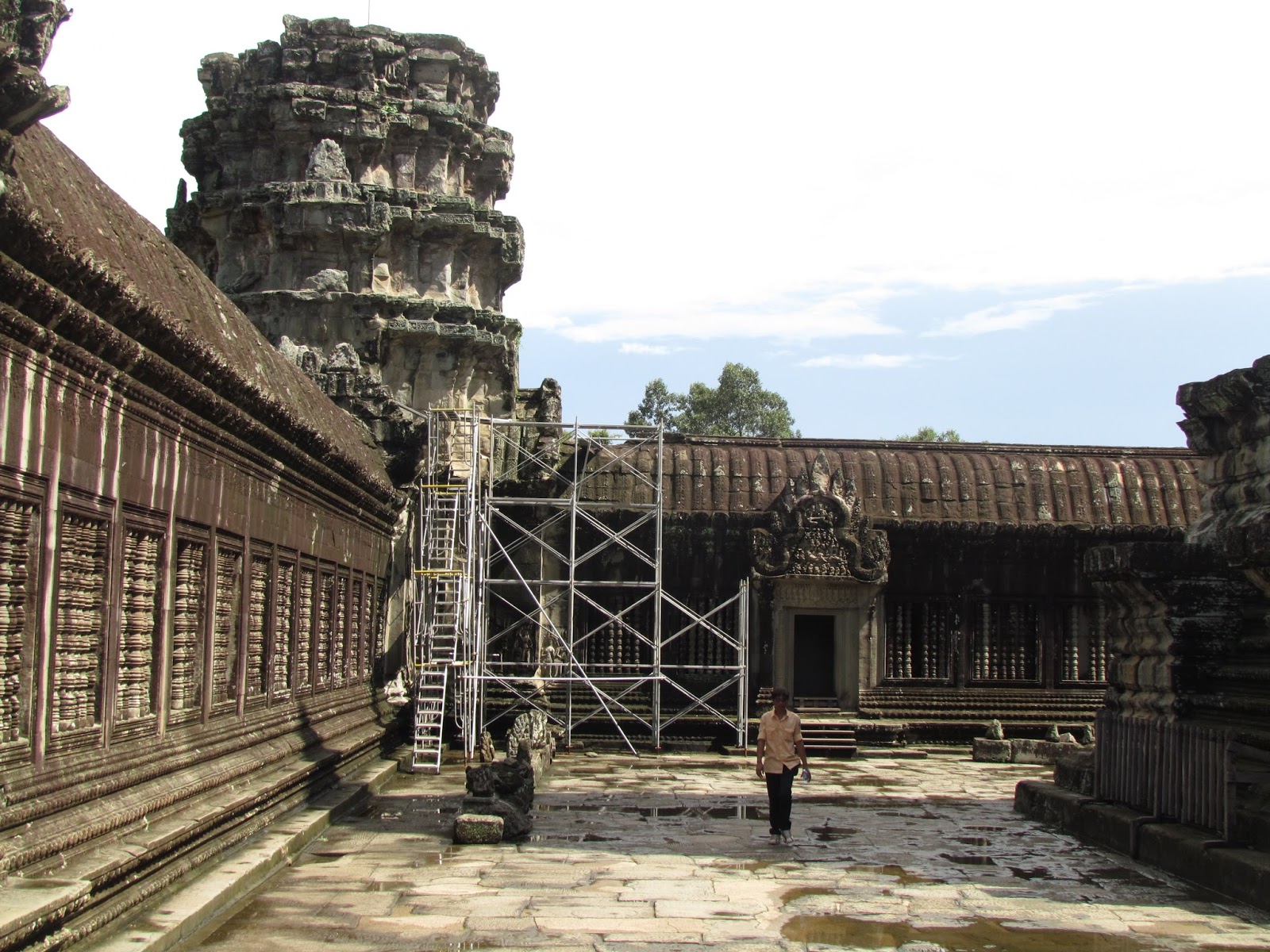 Restoring Angkor Wat