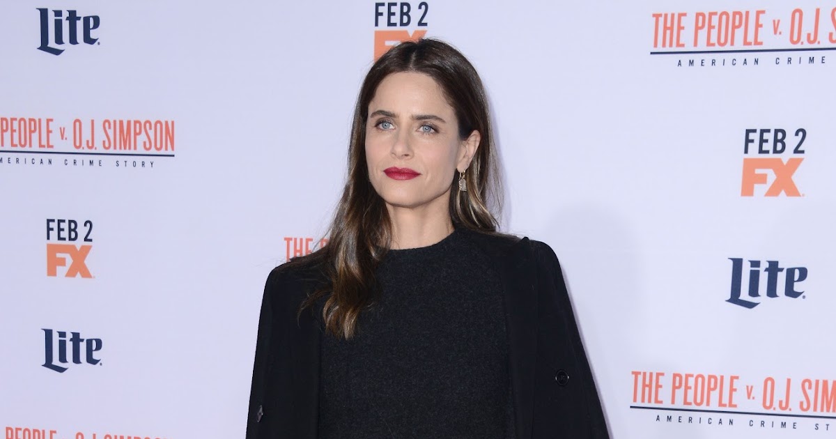 Celebrity Legs And Feet In Tights Amanda Peet`s Legs And Feet In Tights 4