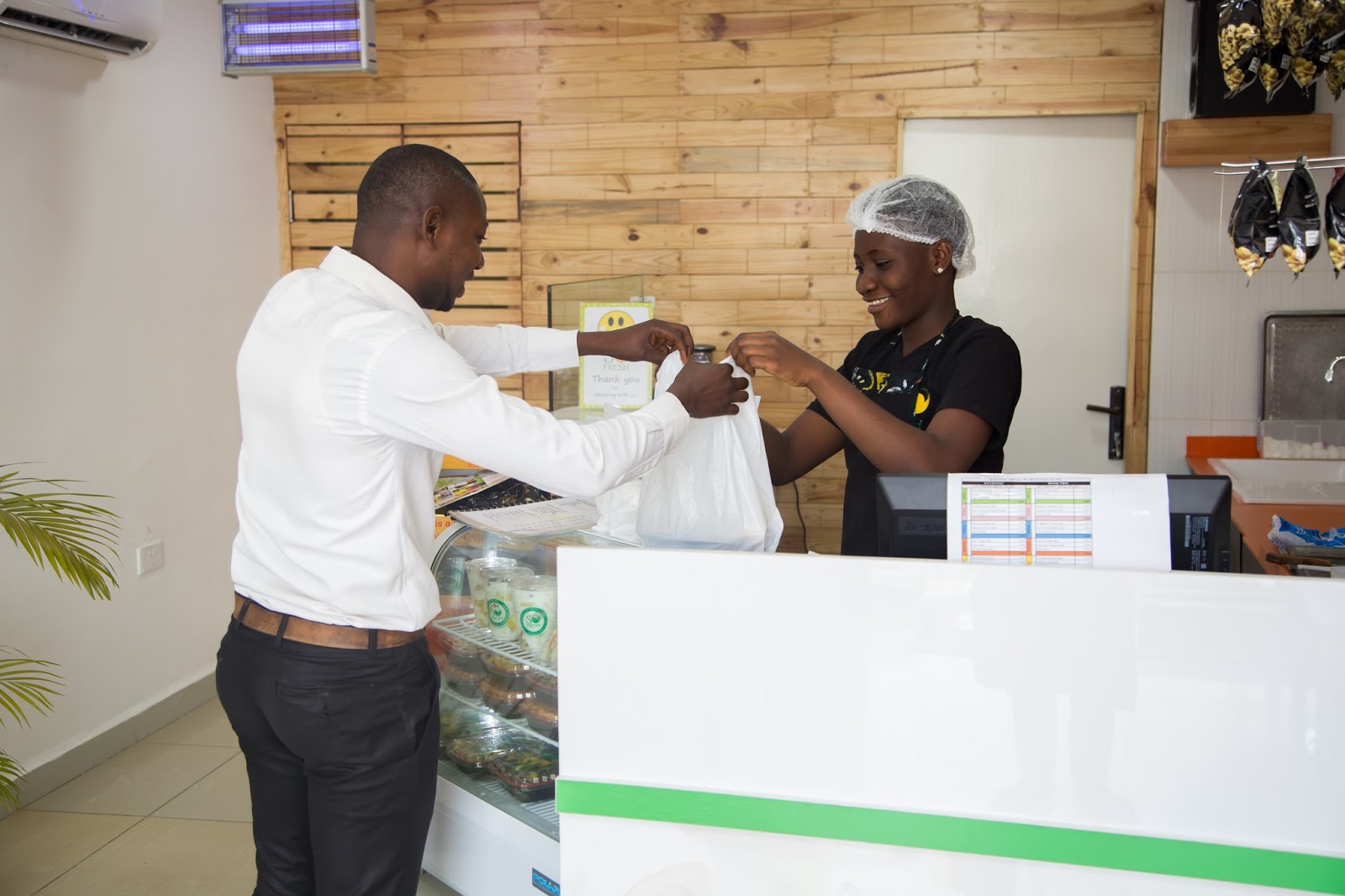 Nigeria's premier healthy food chain, So Fresh, opens its 4th and 5th ...