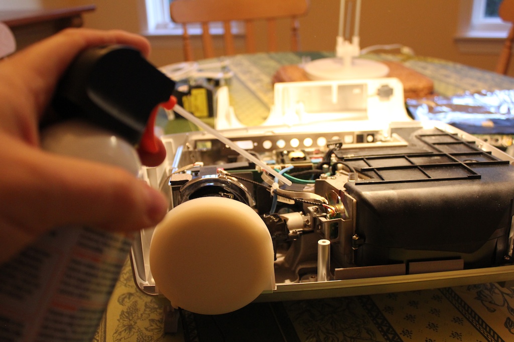 Cut the Cable: Clean colour wheel of Optoma HD72