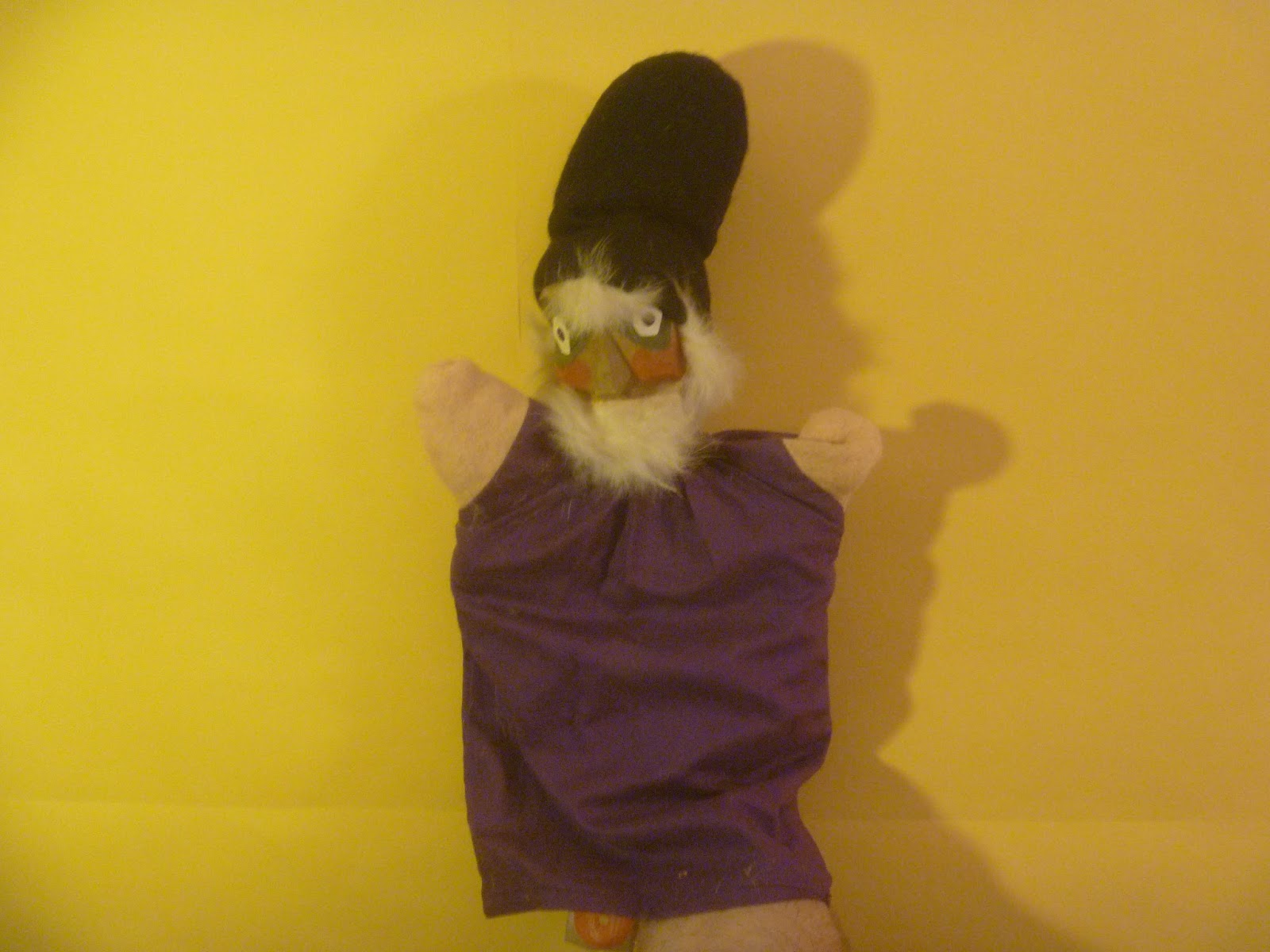 Peter's Puppets: The Peter's Puppets Hand-Made Puppet (Virtual) Museum