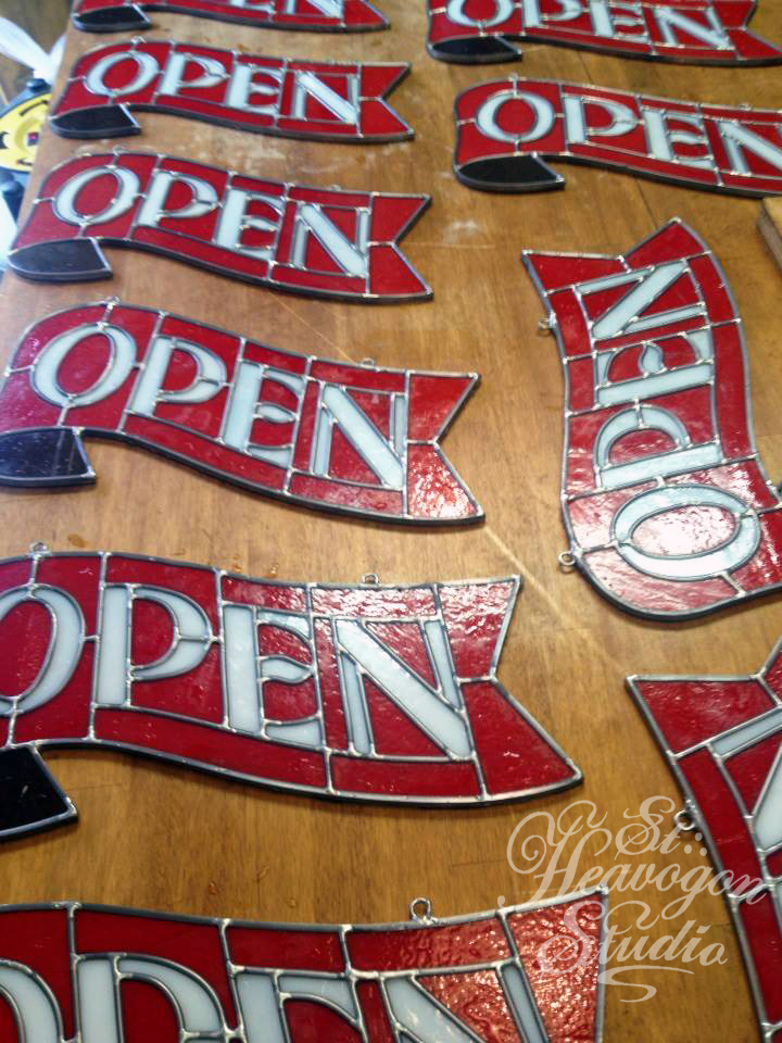 HEAVOGON: OPEN SIGN STAINED GLASS